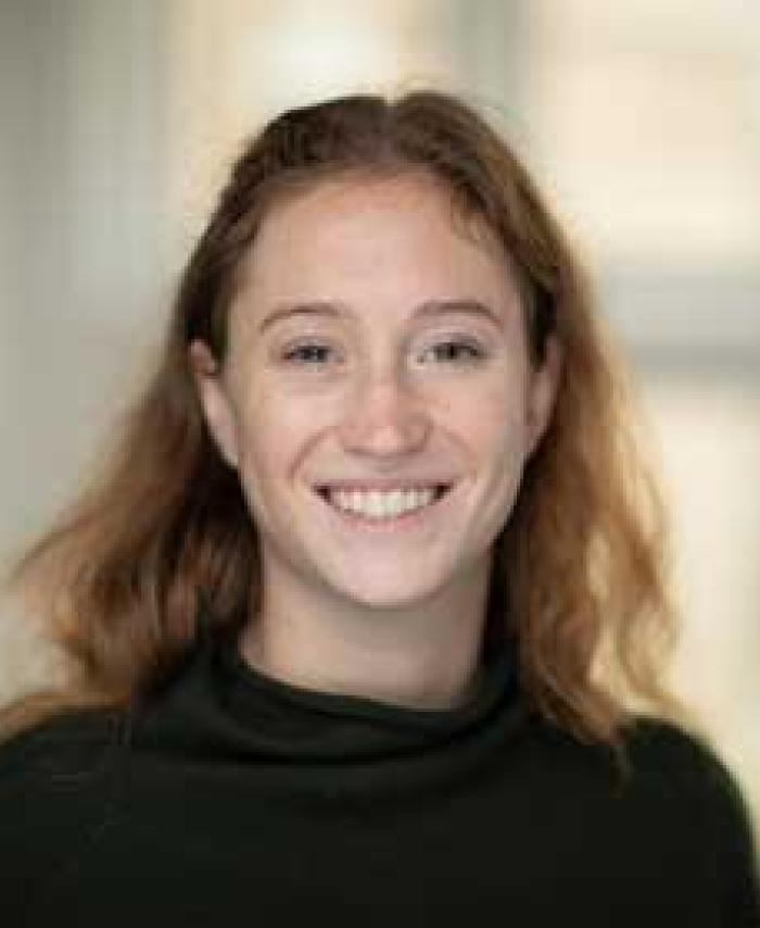 Sarah Burns's Instagram, Twitter & Facebook on IDCrawl